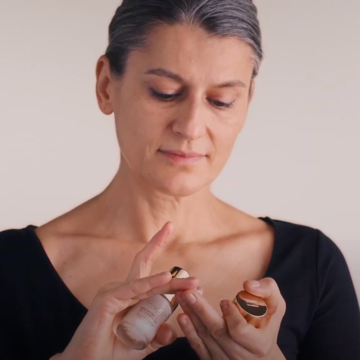 Cellcosmet US: Swiss Luxury Cellular Skincare